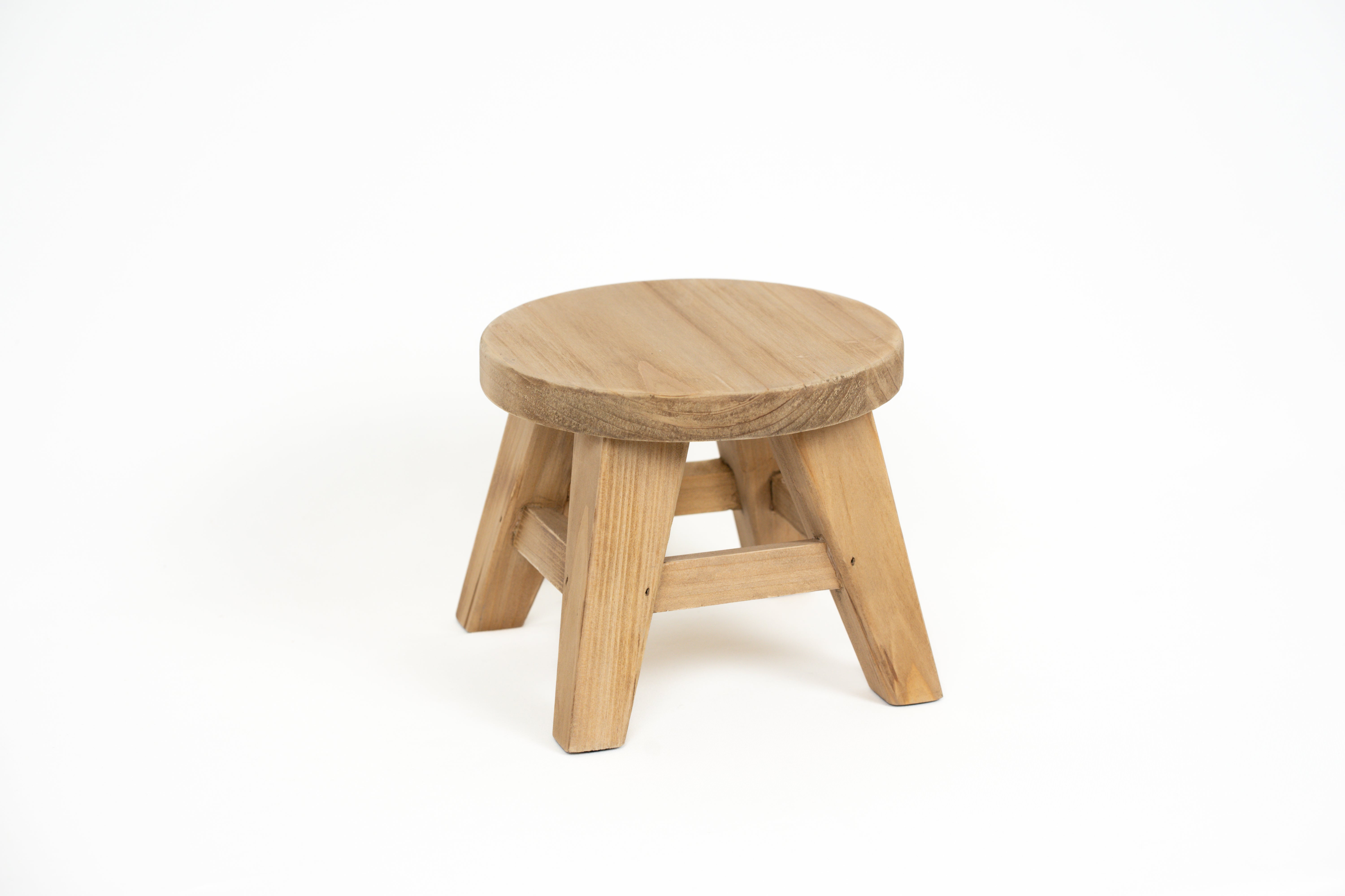 Wooden Riser Stand – Devanie at home
